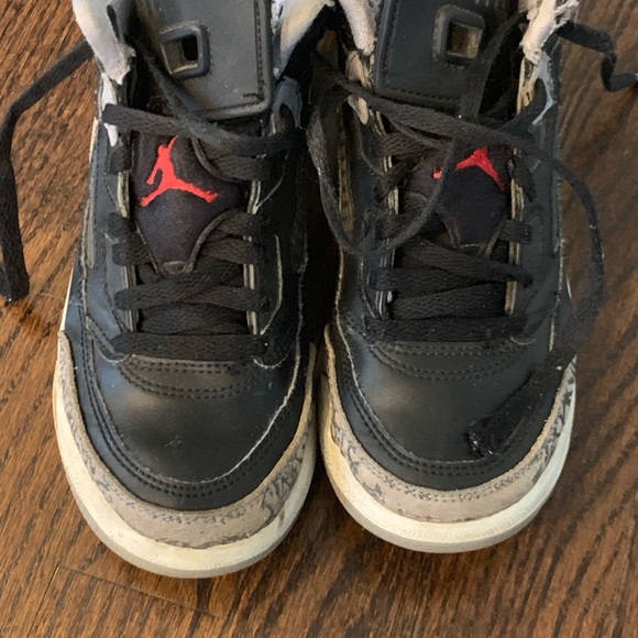 Jordan | Shoes | Boys Jordans Size 2 Worn | Poshmark
